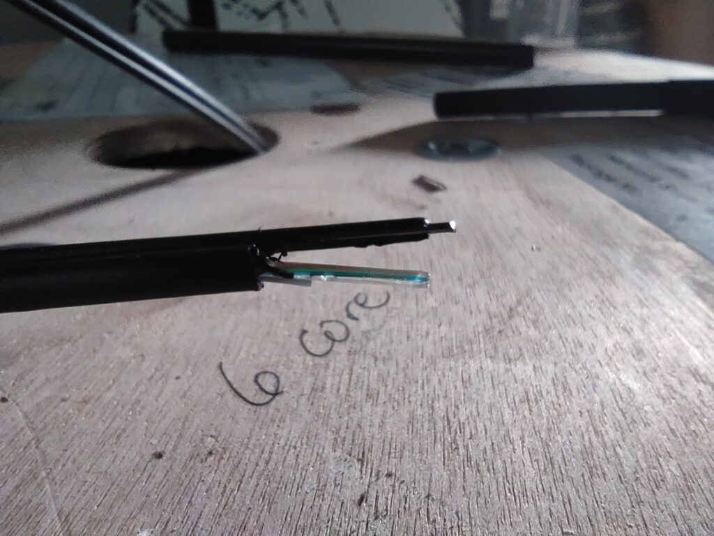 Mini Figure 8 6 core 2KM – I-Kaizen Computer/Network Supplies