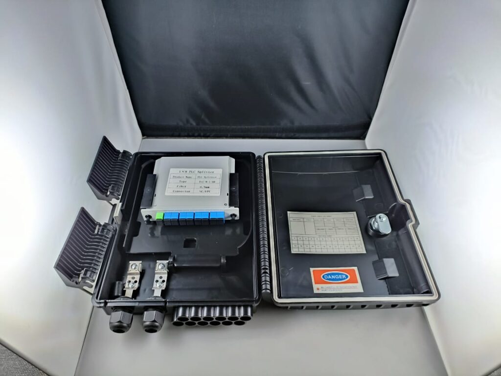 8 Core Fiber Box/ Nap Box with 1×8 cassette splitter (Bundle) – I ...